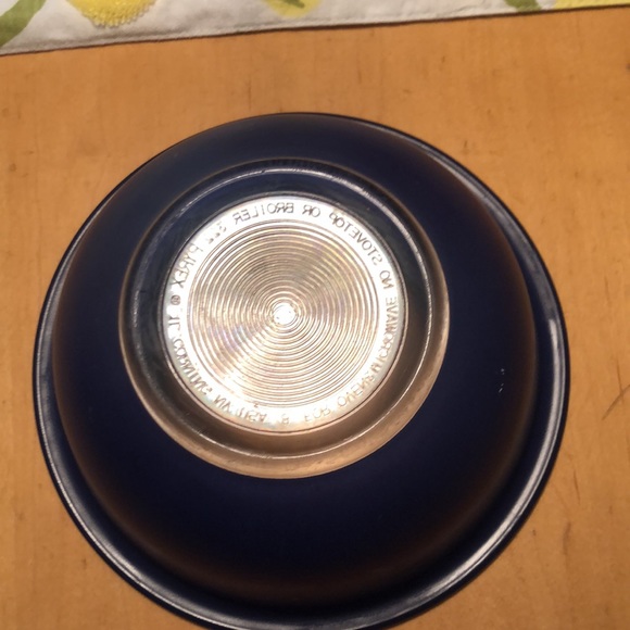 Pyrex | Kitchen | Vintage Blue Pyrex Bowl L | Poshmark